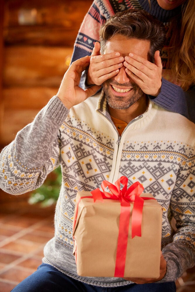 Christmas Gift Ideas For Him | Presents For Adventurers | Atlas For Men